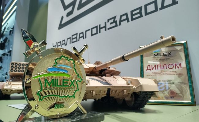 «Уралвагонзавод» передал в войска партию модернизированных танков Т-80БВМ — EADaily, 2 июня 2025 ...